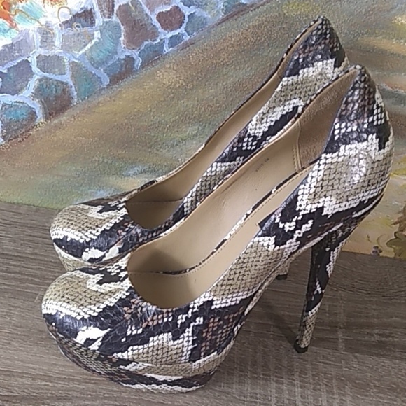 Rachel Zoe | Shoes | Rachel Zoe Platform Heels Size 7m Sexy Snakeskin ...